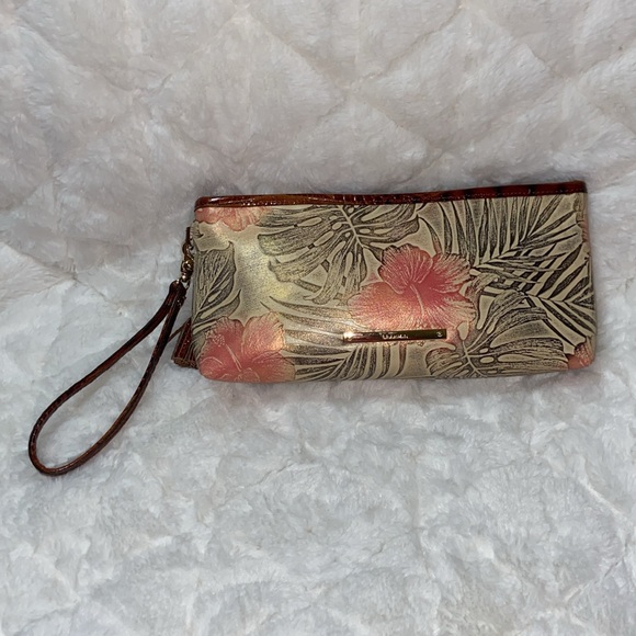 Brahmin | Bags | Nwot Rare Brahmin Wristlet Clutch Leather Floral ...